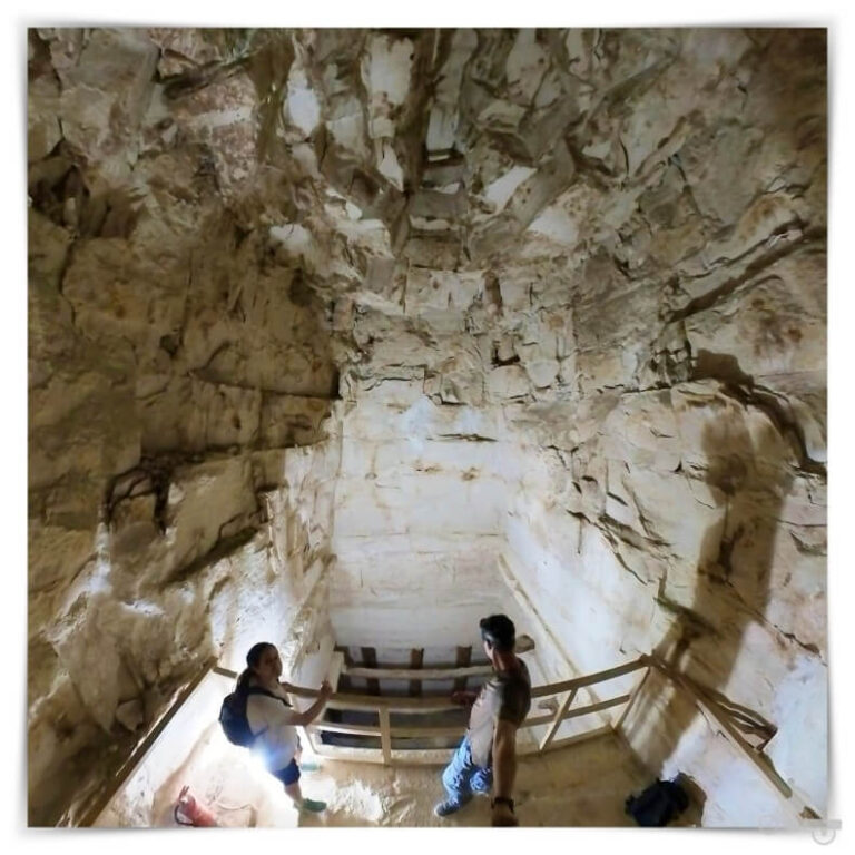 PIRÁMIDE COMBADA - Interior de la ACODADA - visitar Dashur